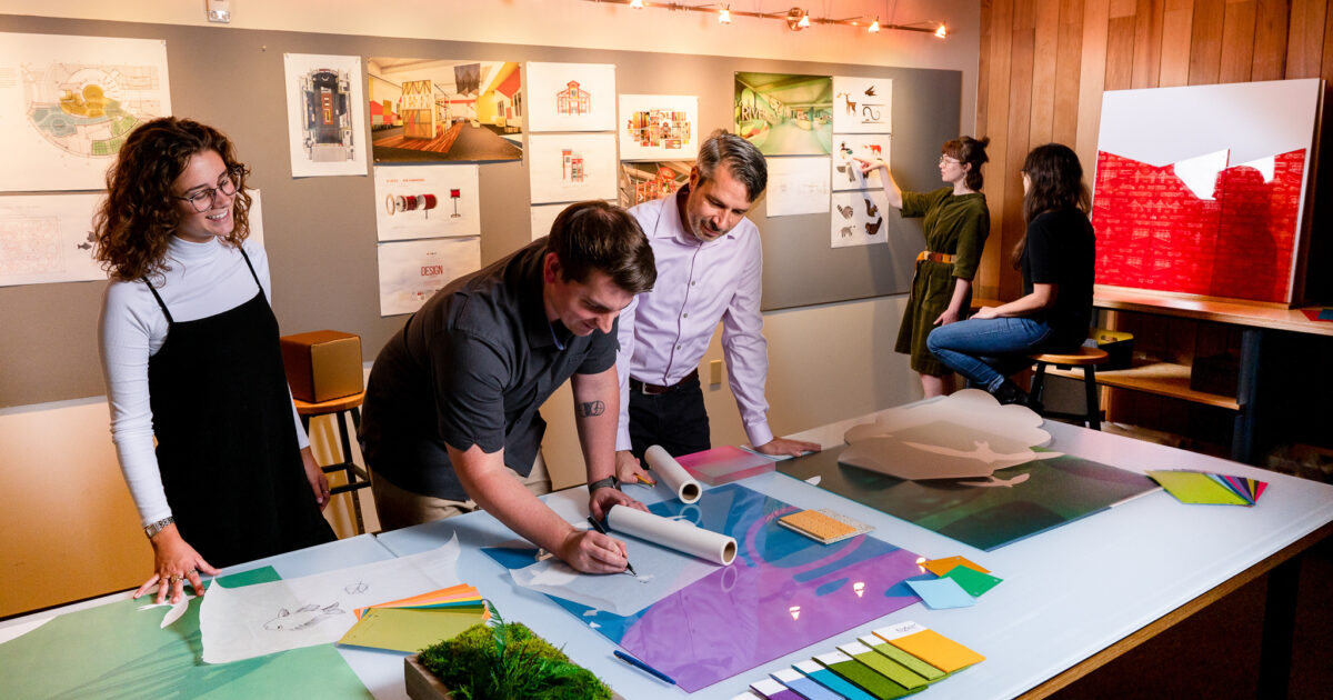 Roto | Exhibition Planning & Design-Build Firm