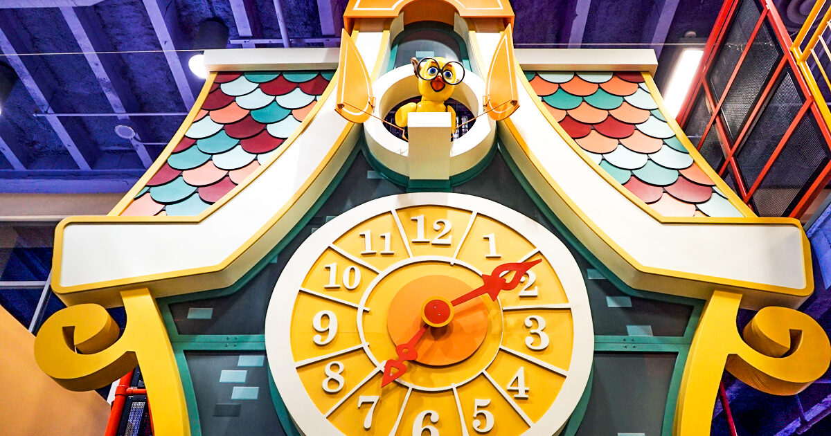 Cuckoo Clock Climber | Roto Master Planning & Exhibit Design